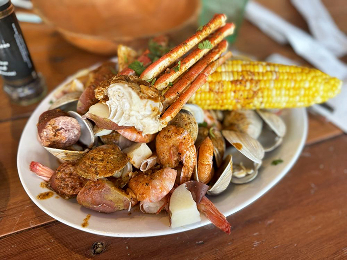 The seafood platter that launched a thousand food dreams&mdash;a treasure trove of clams, shrimp, crab legs, and corn that demands to be shared.