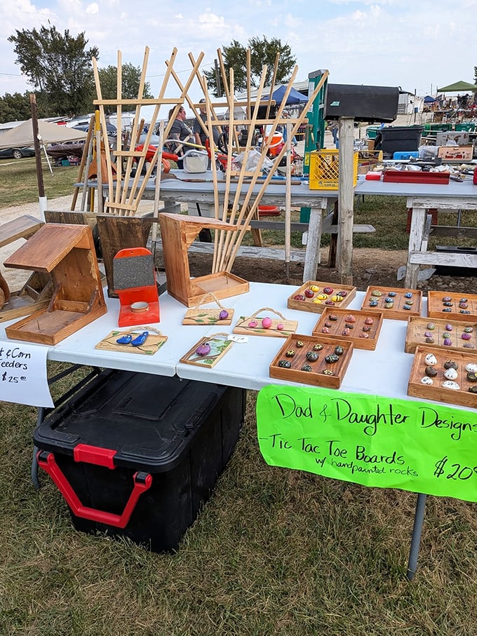 Handcrafted games that won't need batteries or Wi-Fi. These tic-tac-toe boards prove that sometimes the best entertainment comes without a charging cable.