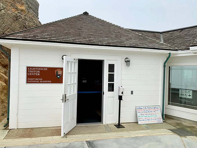 The visitor center welcomes lighthouse pilgrims with its charming simplicity&mdash;nautical minimalism at its finest, minus the gift shop tchotchkes.