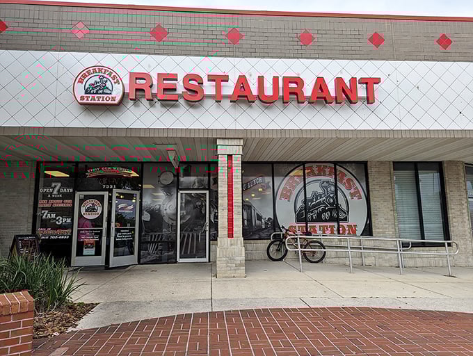 All aboard the breakfast express &ndash; this train-themed gem delivers comfort food right on schedule every time.