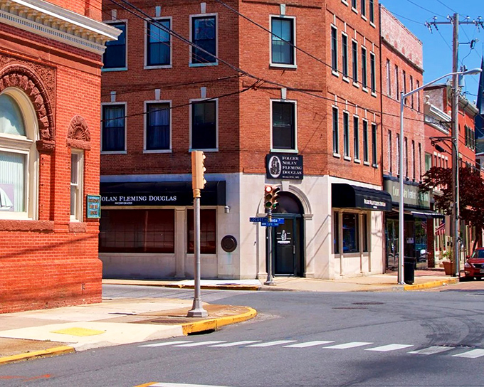 Where history stands tall&mdash;Cambridge&rsquo;s timeless brick-lined streets invite you to slow down and explore.