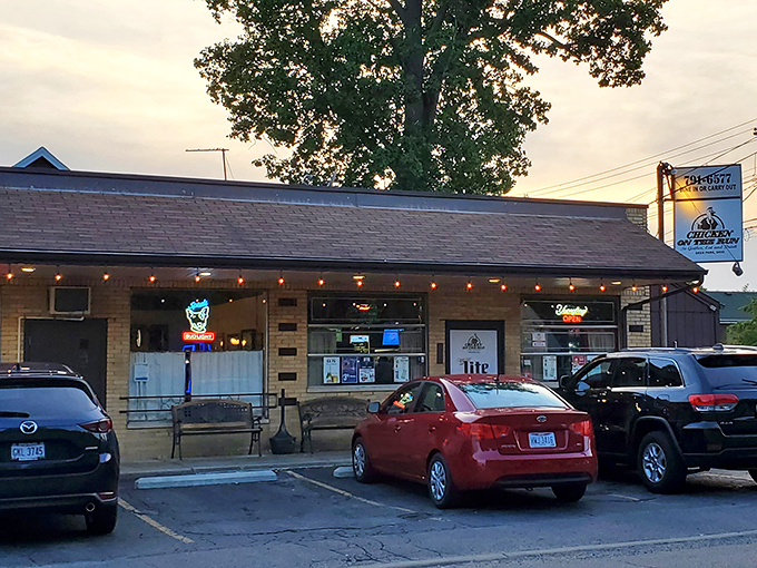 Chicken On the Run glows like a beacon for anyone seeking comfort food done absolutely right. 