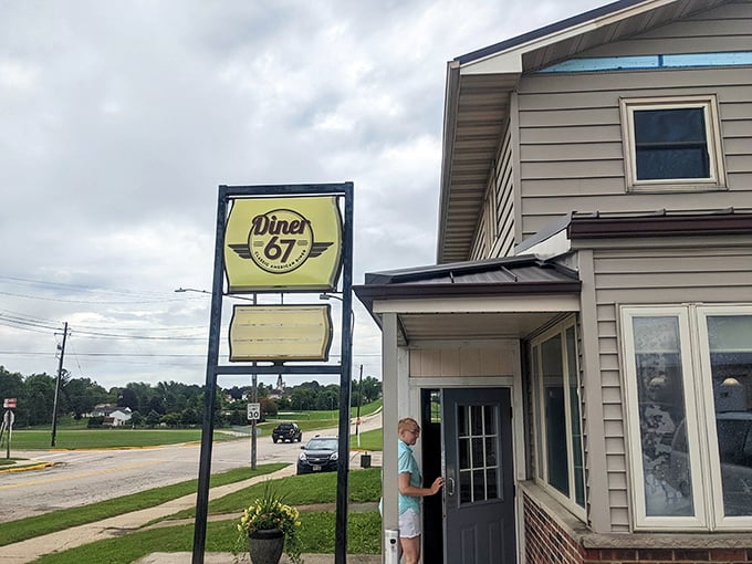 Diner 67's roadside sign is like a lighthouse for the breakfast-starved. Follow it to pancake salvation.