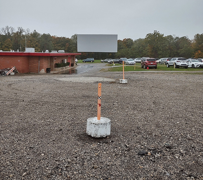 Two screens mean double the choices at this family-friendly venue where everyone finds entertainment.
