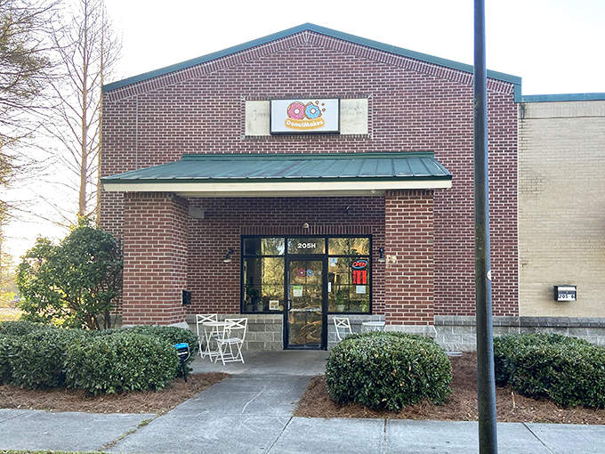 Brick-and-mortar magic! DonutMakes' classic building houses traditional treats that have stood the test of time.
