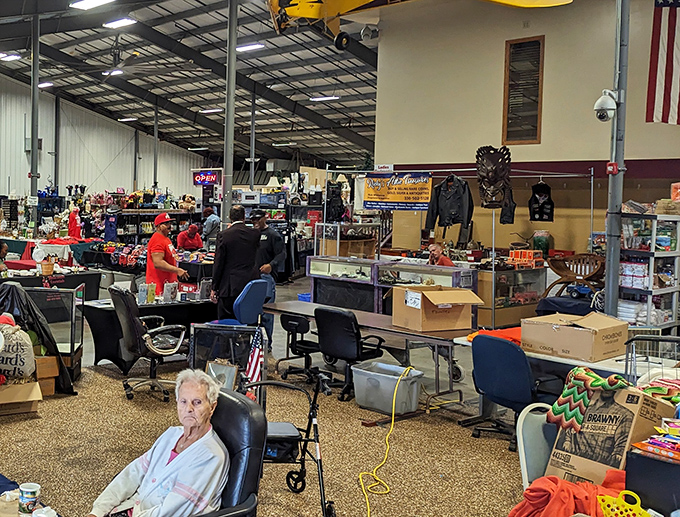 Four Seasons lives up to its name with year-round indoor shopping &ndash; because Ohio weather waits for no bargain hunter!