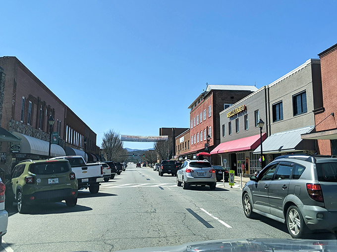 Downtown life here feels like a hug &mdash; brick storefronts, friendly faces, and mountain views waiting at the end of the street.