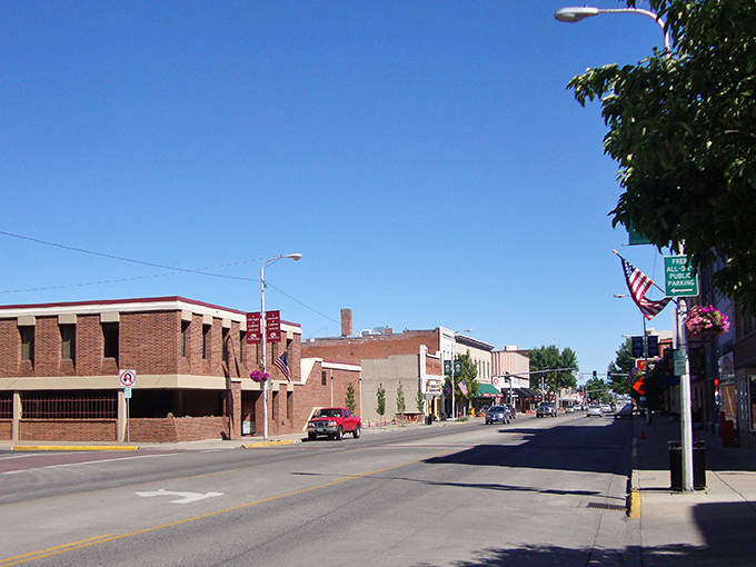 La Grande's downtown invites you to park the car, stretch your legs, and remember what window shopping was like before Amazon.