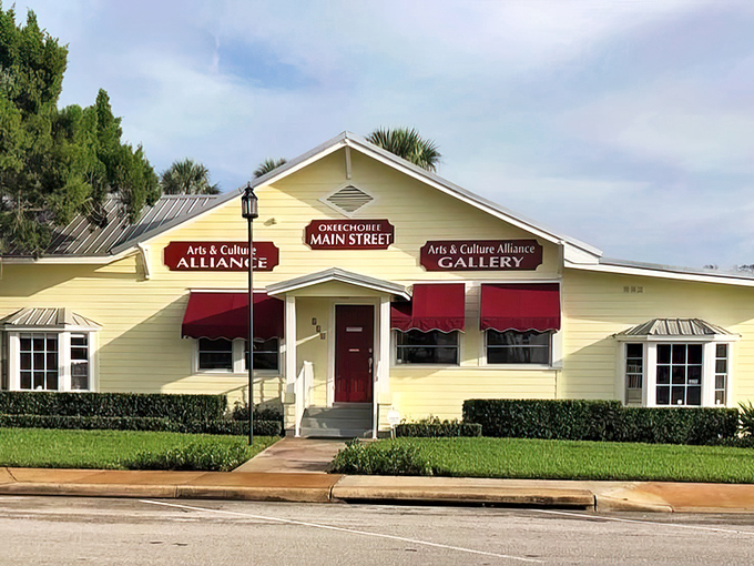 Okeechobee's Arts & Culture Alliance brings creative energy to this affordable retirement haven.