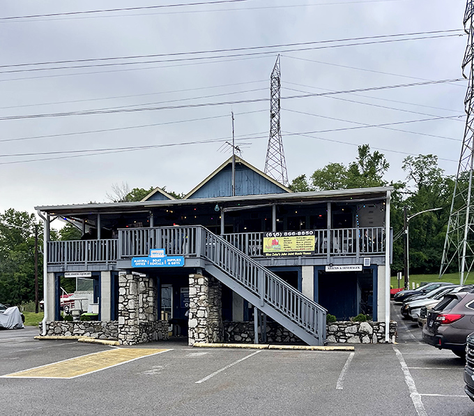 Stone columns and wooden charm create the perfect setting for old-fashioned barbecue done absolutely right.
