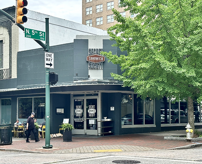 Secret Sandwich Society's corner location has urban cool written all over it. That "SANDWICH" sign is like a beacon for the hungry.