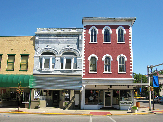 In John Mellencamp's hometown, the colorful buildings house equally colorful characters serving meals at prices that hit all the right notes.