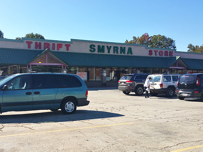 Smyrna Thrift Store's sprawling storefront says "come on in, we've got room for everyone!" 