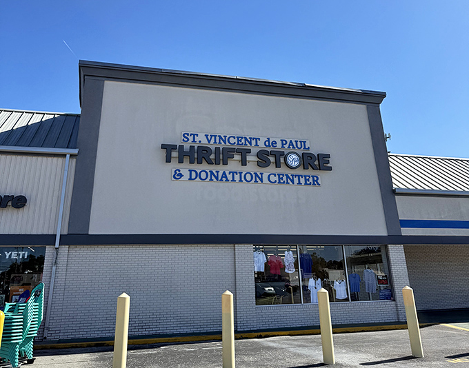 Modern signage and clean presentation show this Jacksonville store takes thrift shopping seriously and stylishly.