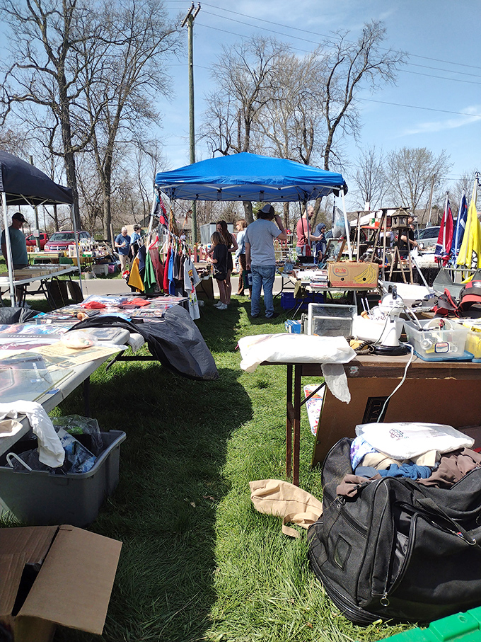 The great outdoors becomes a treasure map where X marks every single vendor spot.