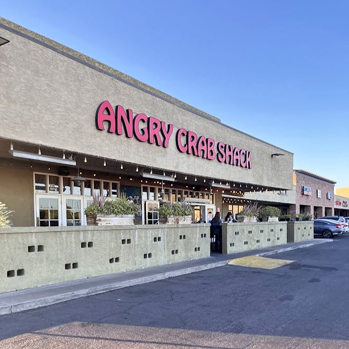 When dinner requires bibs and paper towels, you know you're in for fun.