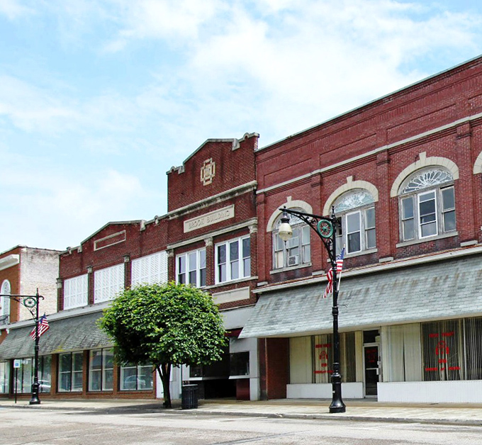 Where the Alleghany Highlands meet small-town charm - Covington's historic downtown delivers both beautifully. 
