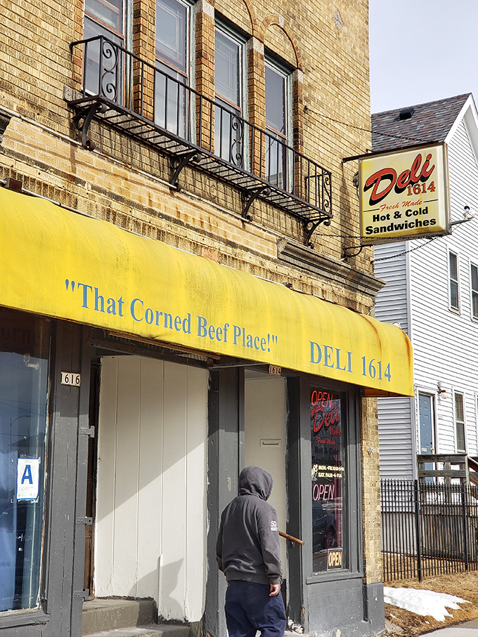 When you nickname yourself "That Corned Beef Place," you better deliver the goods every single time.