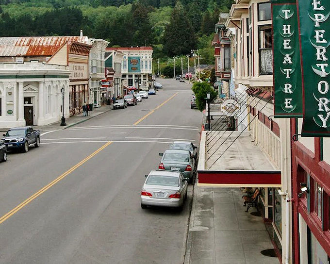 Like stepping into a life-sized dollhouse - if dolls appreciated good architecture and ocean breezes from the Pacific.