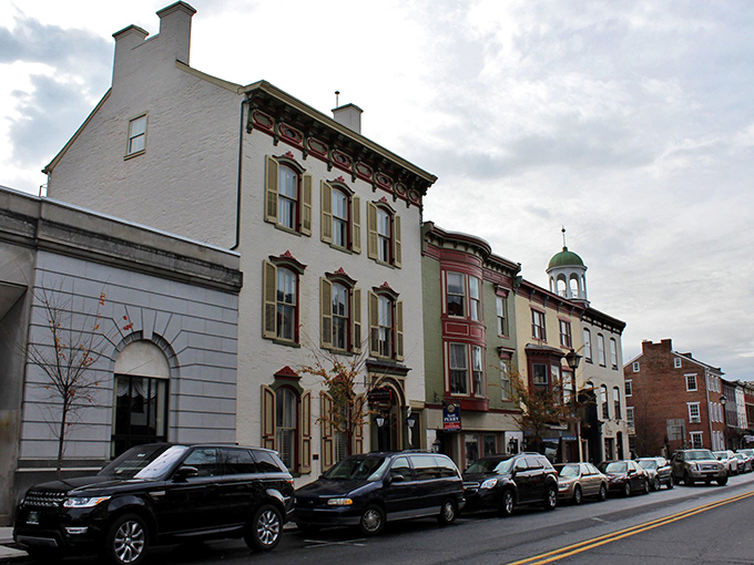 The heart of Gettysburg offers a blend of history and small-town charm that makes you want to linger over coffee and stories.