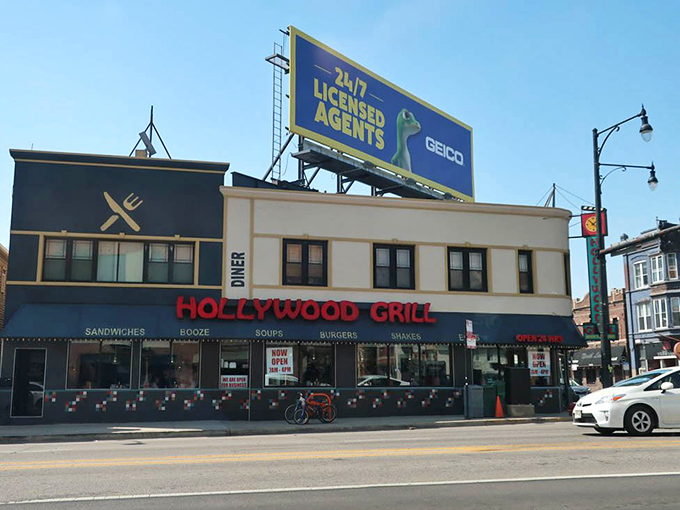 Bright lights, late nights! This 24-hour beacon has satisfied midnight cravings and morning hungers for generations of Chicagoans.