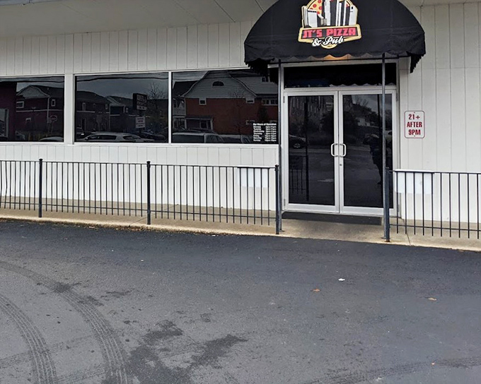 The best pub pizza joints know that atmosphere and great food go hand in hand.