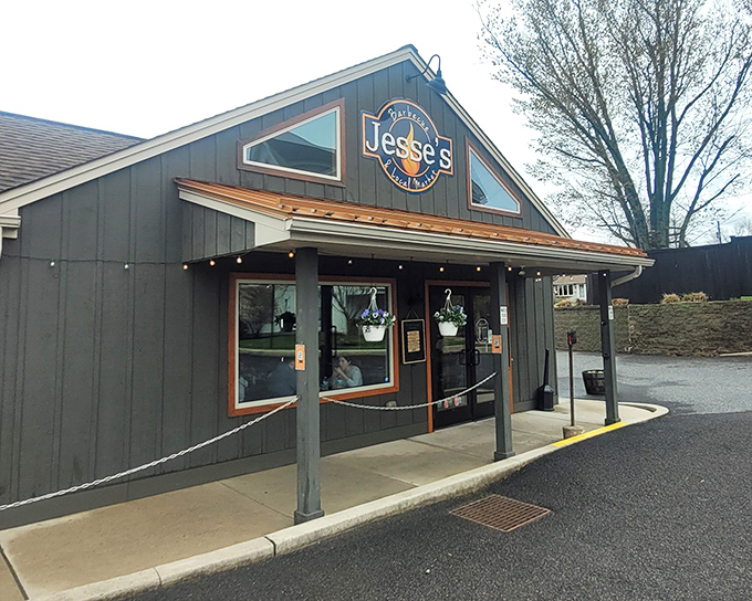 Sometimes the best discoveries happen when great barbecue meets neighborhood market convenience perfectly.