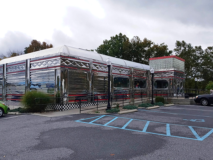 The classic lines of Manheim Diner's polished exterior reflect Pennsylvania's love affair with roadside dining. Instagram-worthy and stomach-approved.