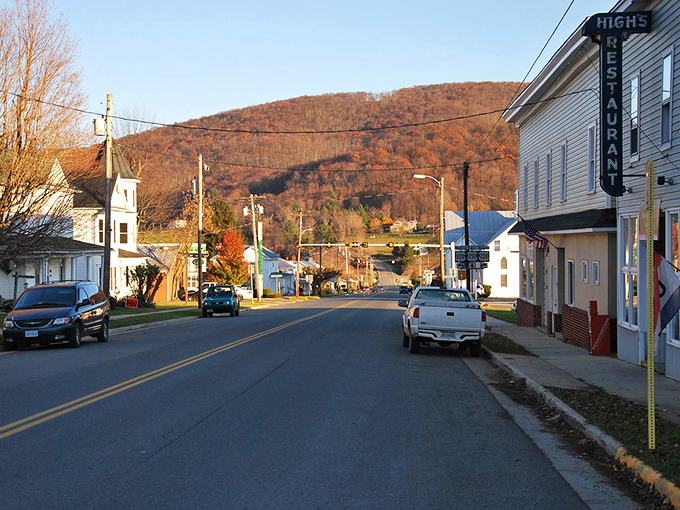 High altitude living means cool summers and scenery that makes you forget why cities seemed so important.