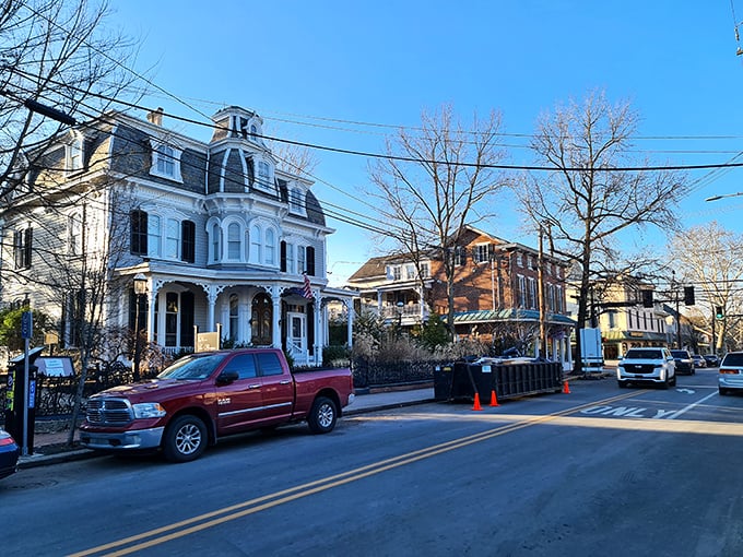 New Hope knows how to blend centuries-old architecture with the vibrant energy that draws artists.