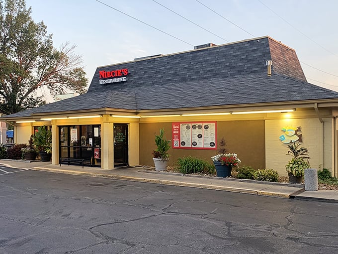 Humble building, heavenly chicken. Niecie's proves that sometimes the most unassuming places serve the most unforgettable meals.