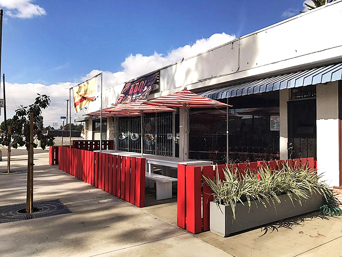 When palm trees frame your barbecue spot, you know you're getting that perfect California smoking experience.
