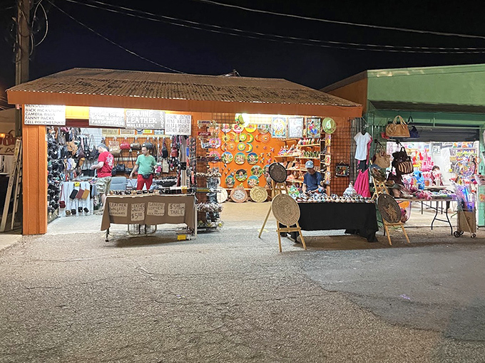 Tanque Verde's evening market glows with possibility. Where else can you buy a pi&ntilde;ata and dinner in the same transaction?