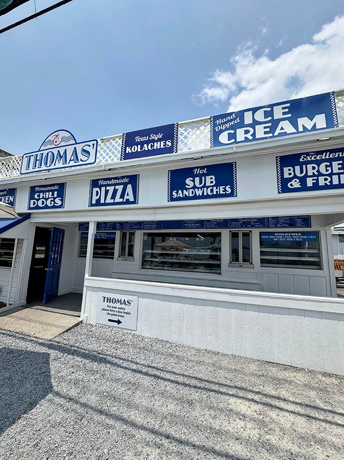 The Swiss Army knife of snack shops! Thomas' menu board promises a delicious detour from your beach day.