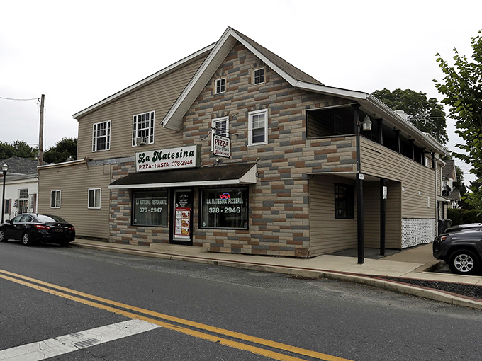 Sometimes the best pizza comes from places that look like they've been serving families for generations.