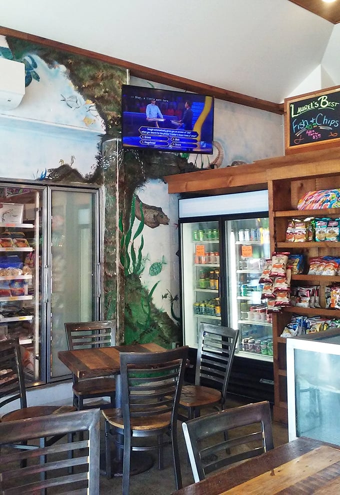 Step inside and you're transported underwater with murals that remind you exactly where your meal originated. The TV might be showing "Who Wants to Be a Millionaire," but the real jackpot's on your plate.