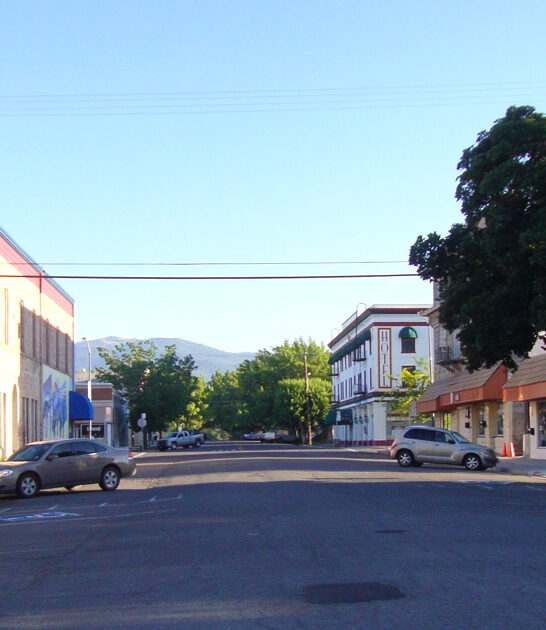 alone charming town california ftr