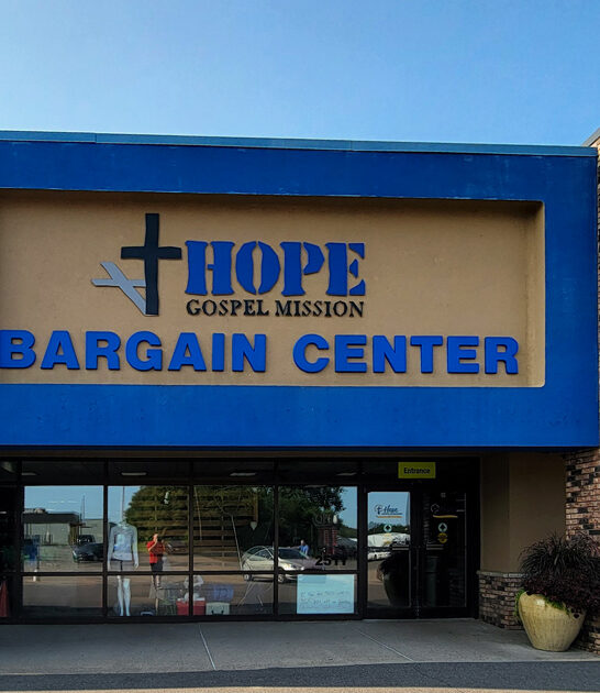 bargain hunters wisconsin store ftr