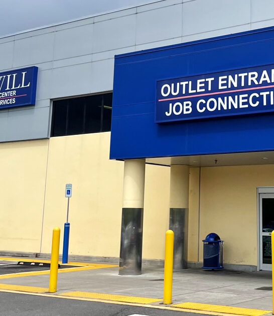 bargains bin store oregon ftr