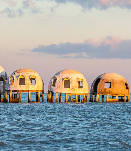 bizarre dome houses florida ftr