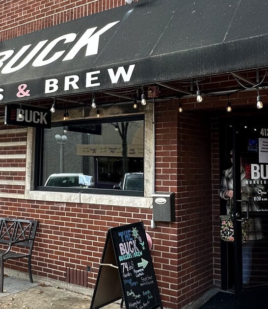 burgers unfussy restaurant michigan ftr