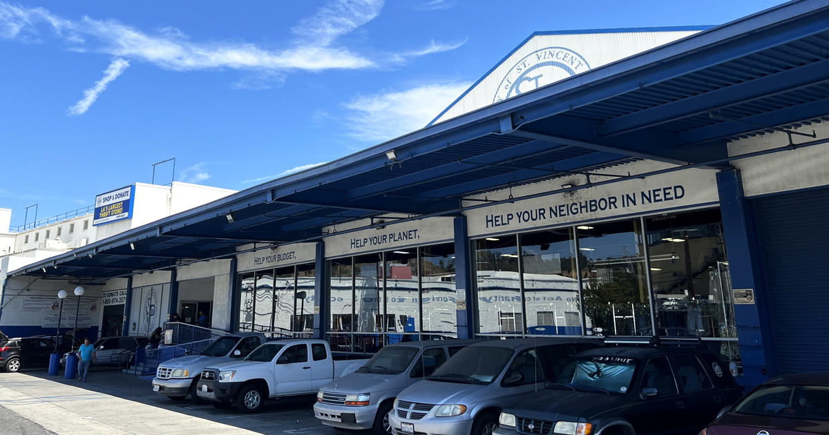 13 Massive Thrift Stores In California That Take Nearly All Day To Explore
