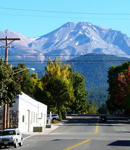 california scenic serene town ftr
