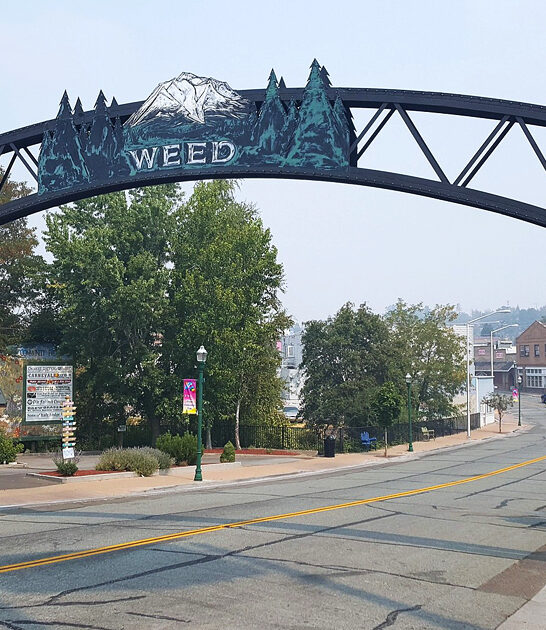 california town quaint mountain ftr