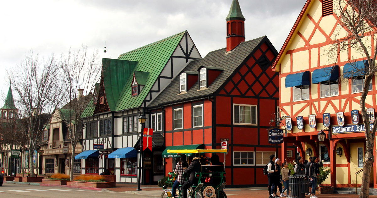 12 Charming Small Towns In California That Feel Like A Real-Life ...