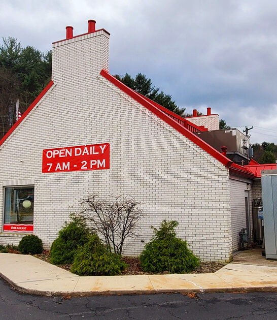 charming cheeseburger restaurant pennsylvania ftr