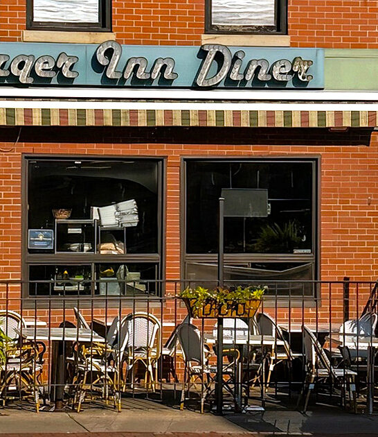 cinnamon buns diner ohio ftr