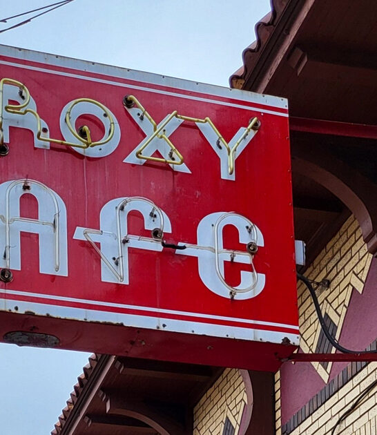 cinnamon rolls michigan diner ftr