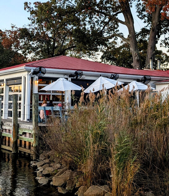 crab cakes seafood maryland ftr