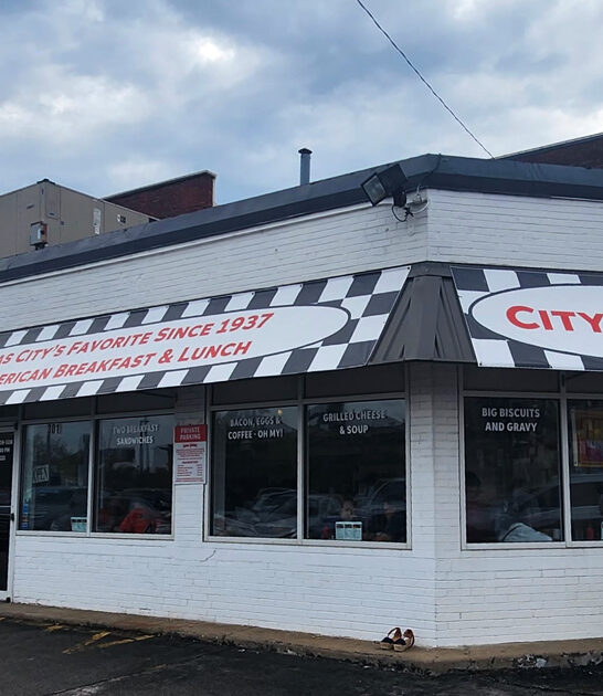 delicious pancakes missouri diner ftr